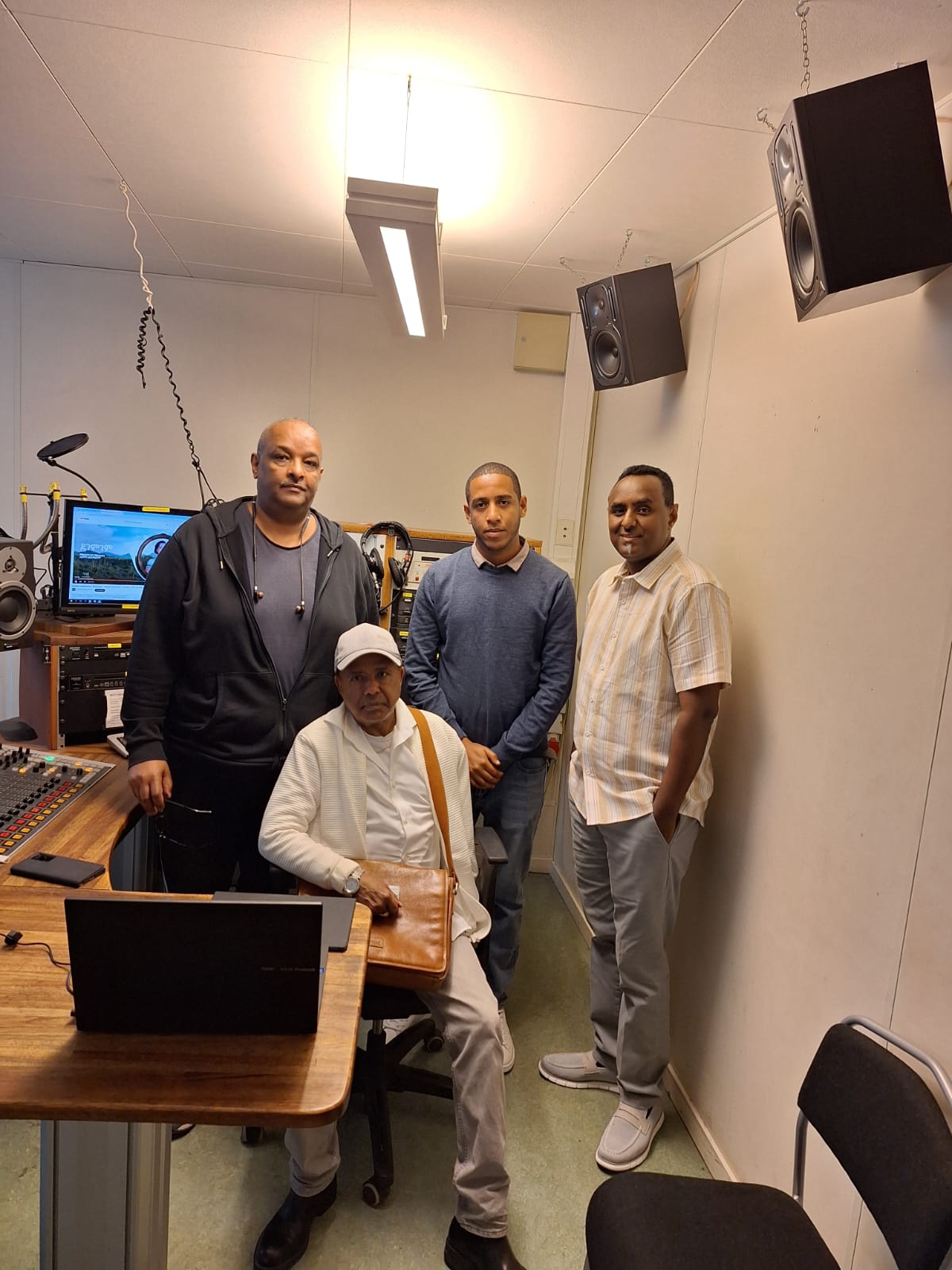 Habtamu Ayalew's interview with our radio Voice of ethiopia in sweden ...